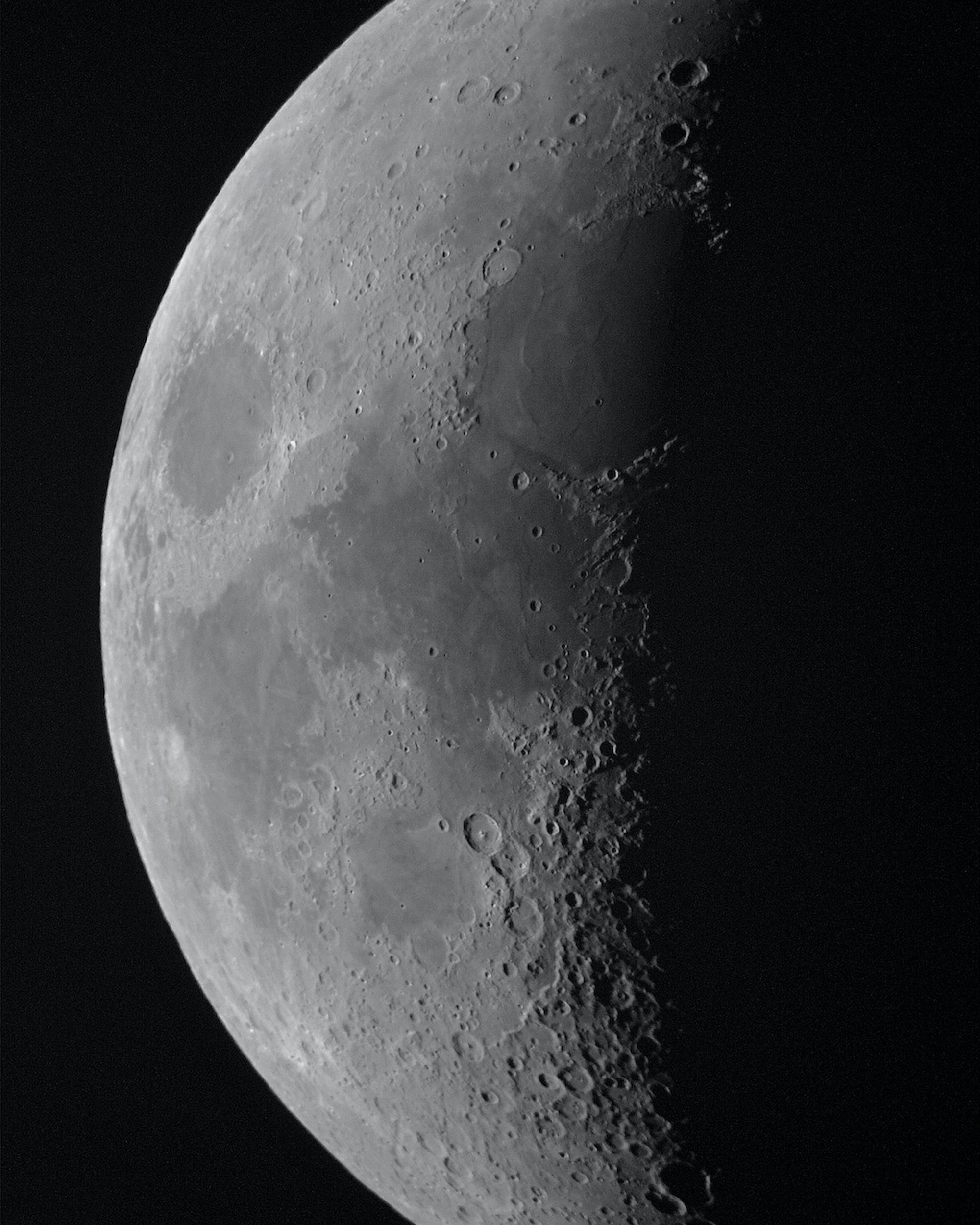 Black Moon - DBE.FURNITURE